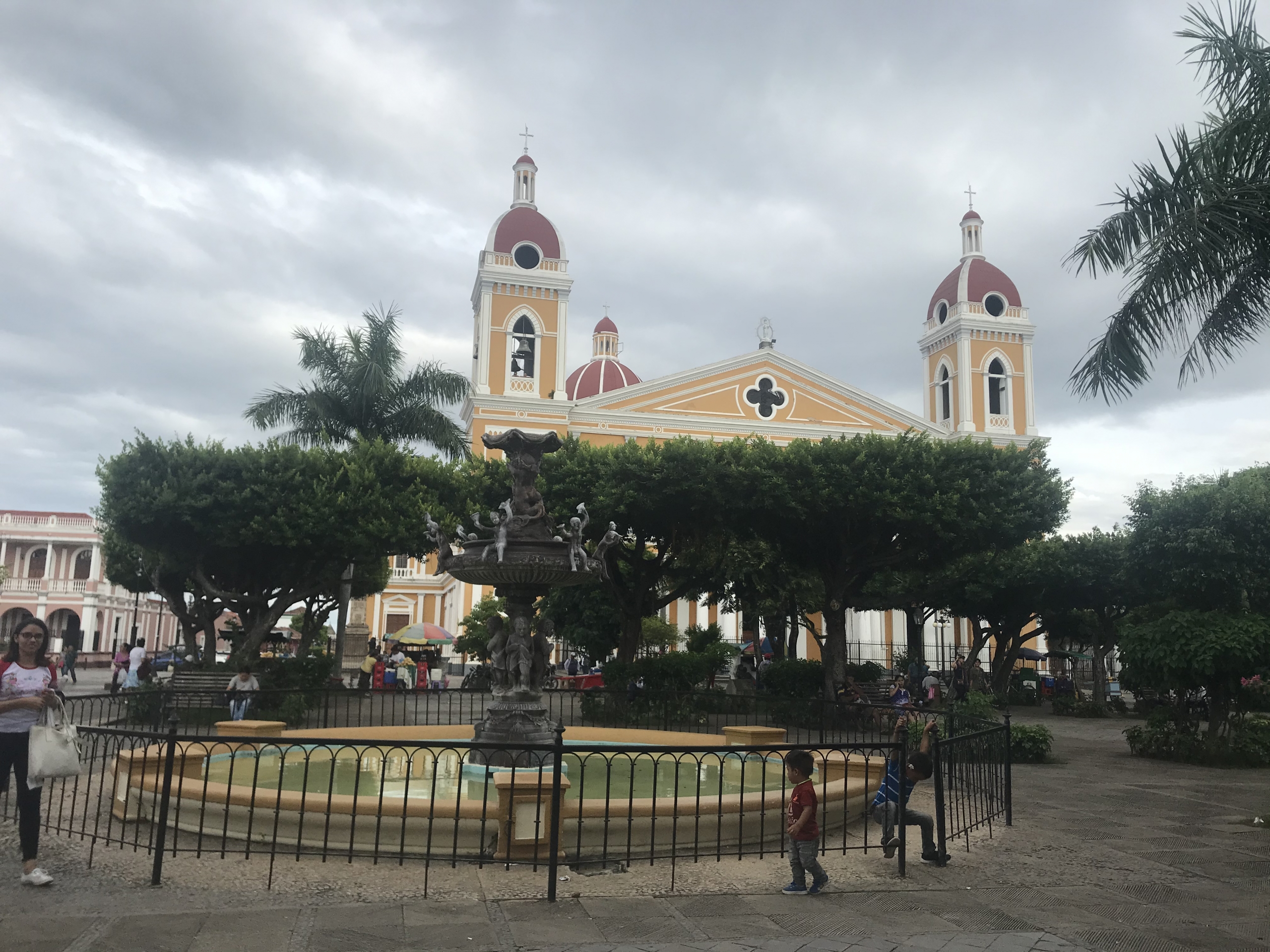 How to spend one day in Granada - Places and Recipes