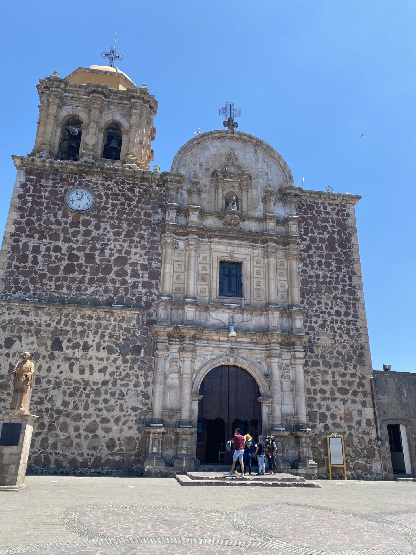 Drinking Tequila in Tequila - Exploring Tequila town - Places and Recipes