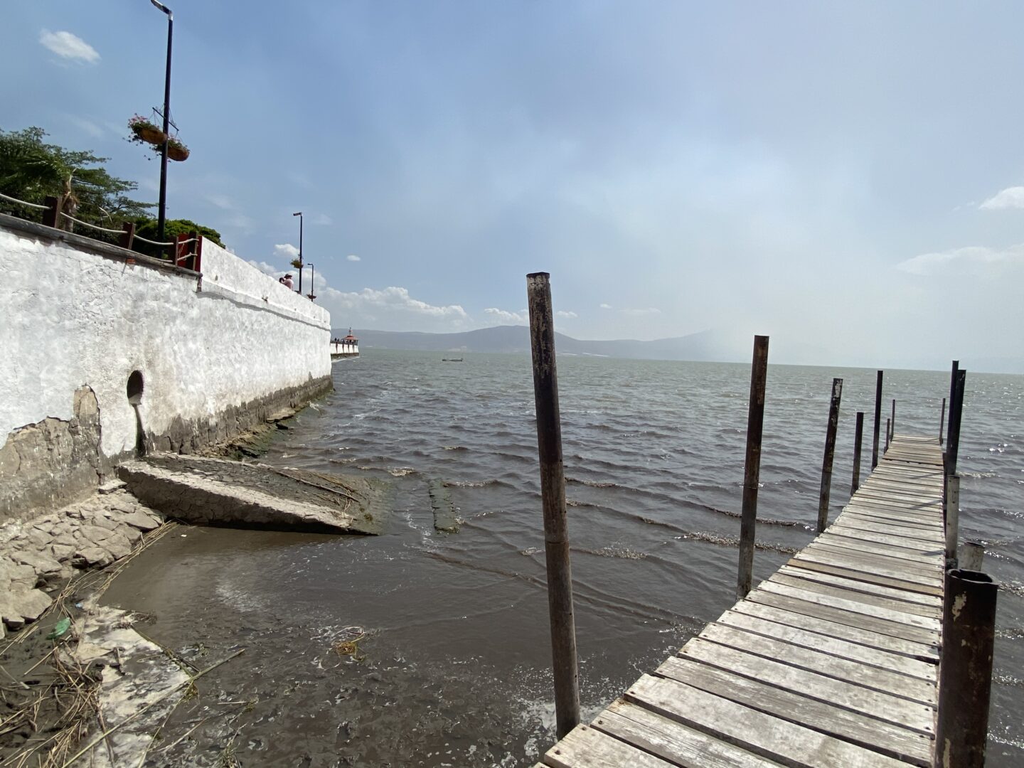 A Day in Chapala: Lake Views, Culture, and Valjadores - Places and Recipes
