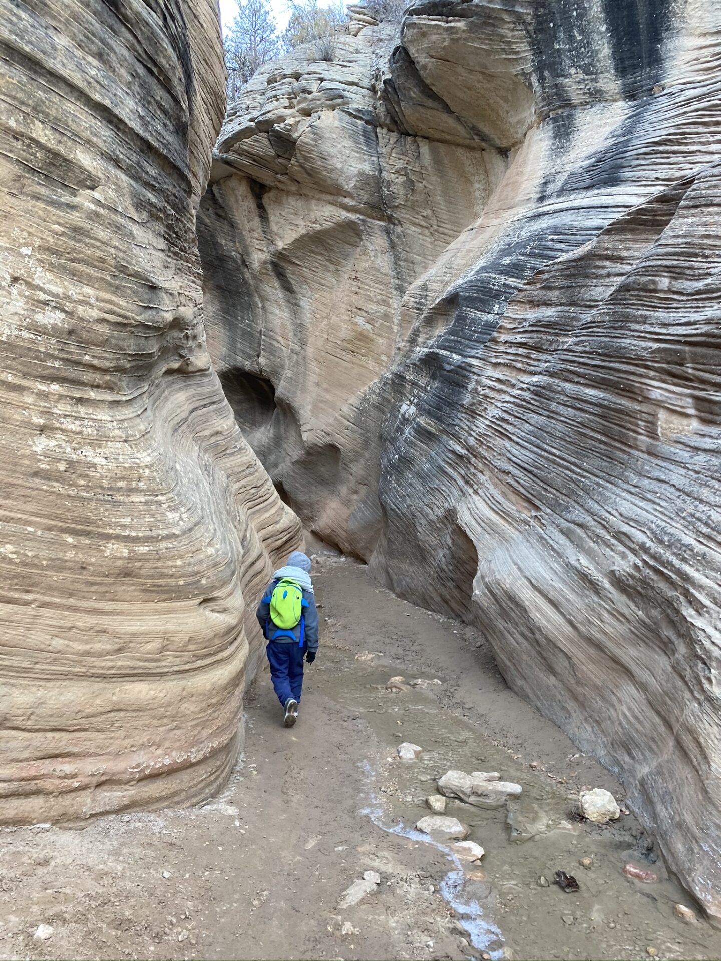 Hiking Willis Creek Slot Canyon - Places and Recipes