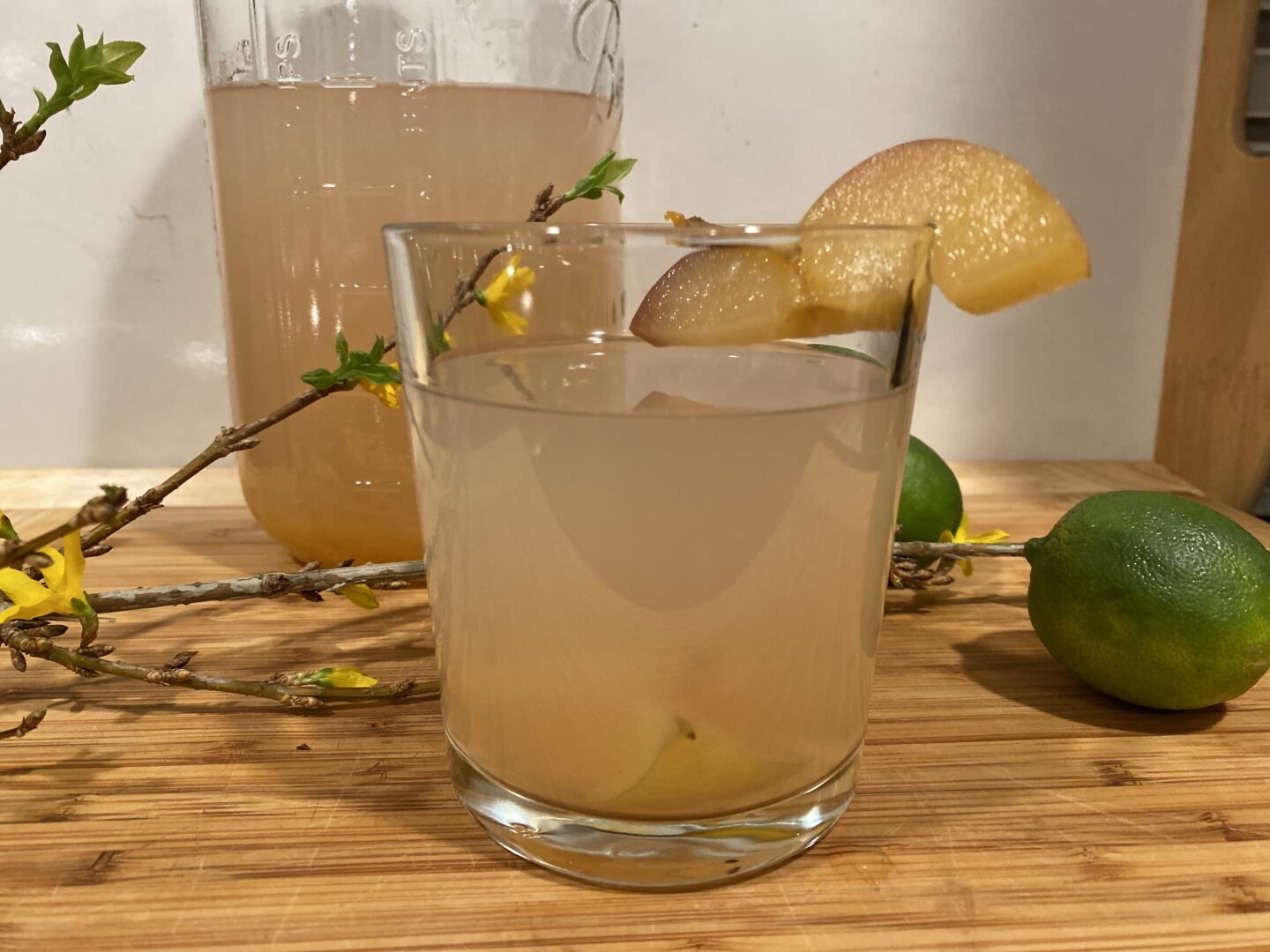 Ukrainian summer apple kompot recipe - Places and Recipes