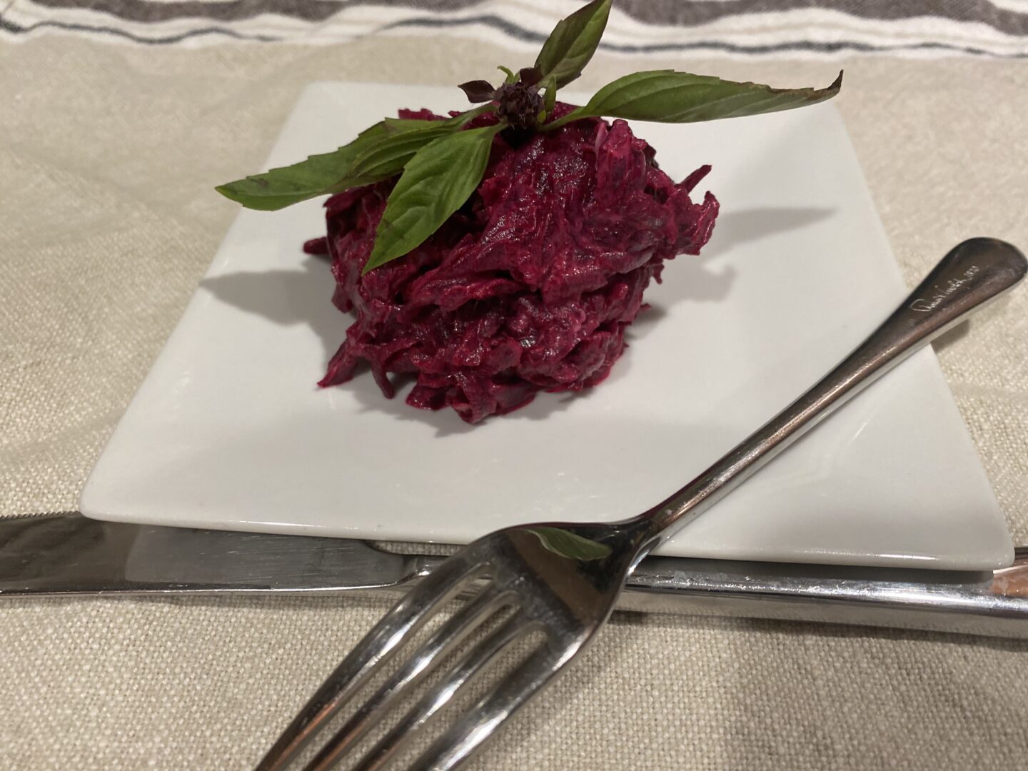 Russian beets salad recipe - Places and Recipes